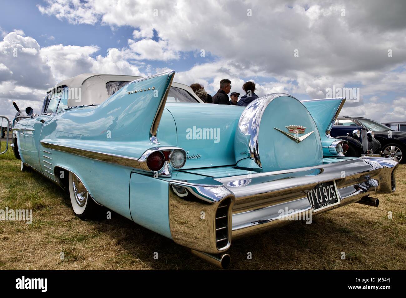 Blue cadillac convertible hi-res stock photography and images - Alamy