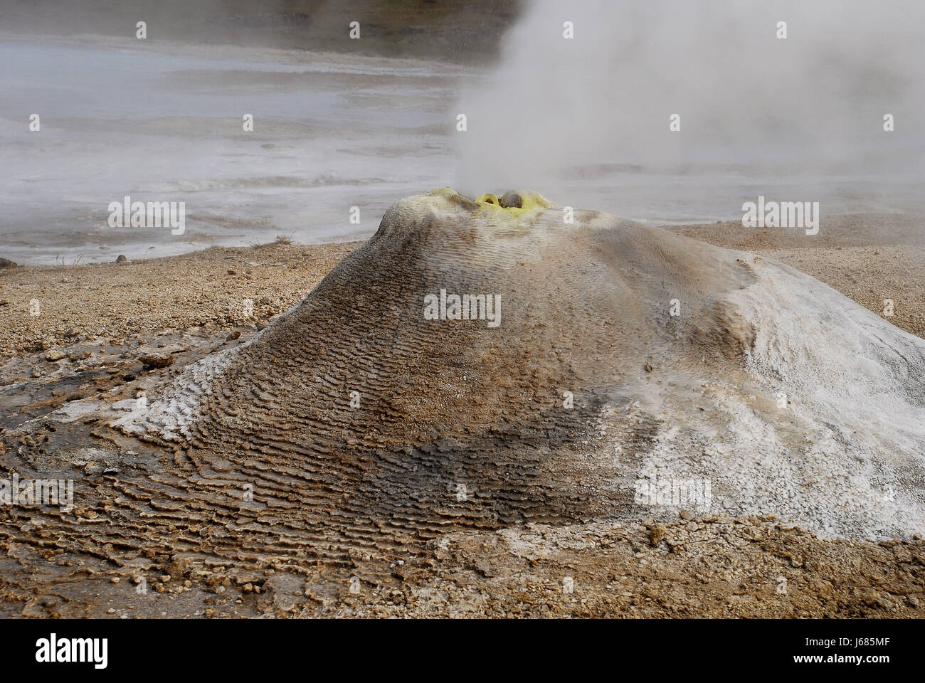 steam track iceland wheel vulcan volcano steam boil cooks boiling ...