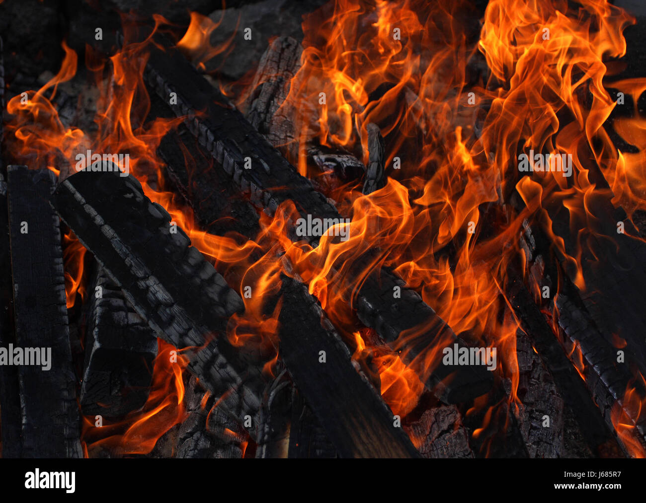 wood hot fire conflagration flame flames timber burning burn detail ...