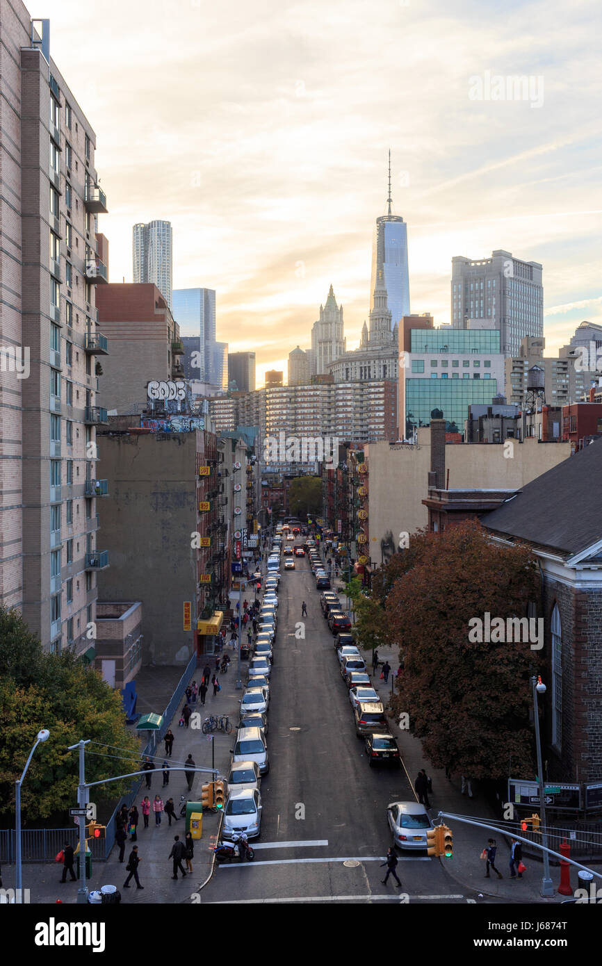 Henry Street on the Lower East Side from the Manhattan Bridge Overpass ...