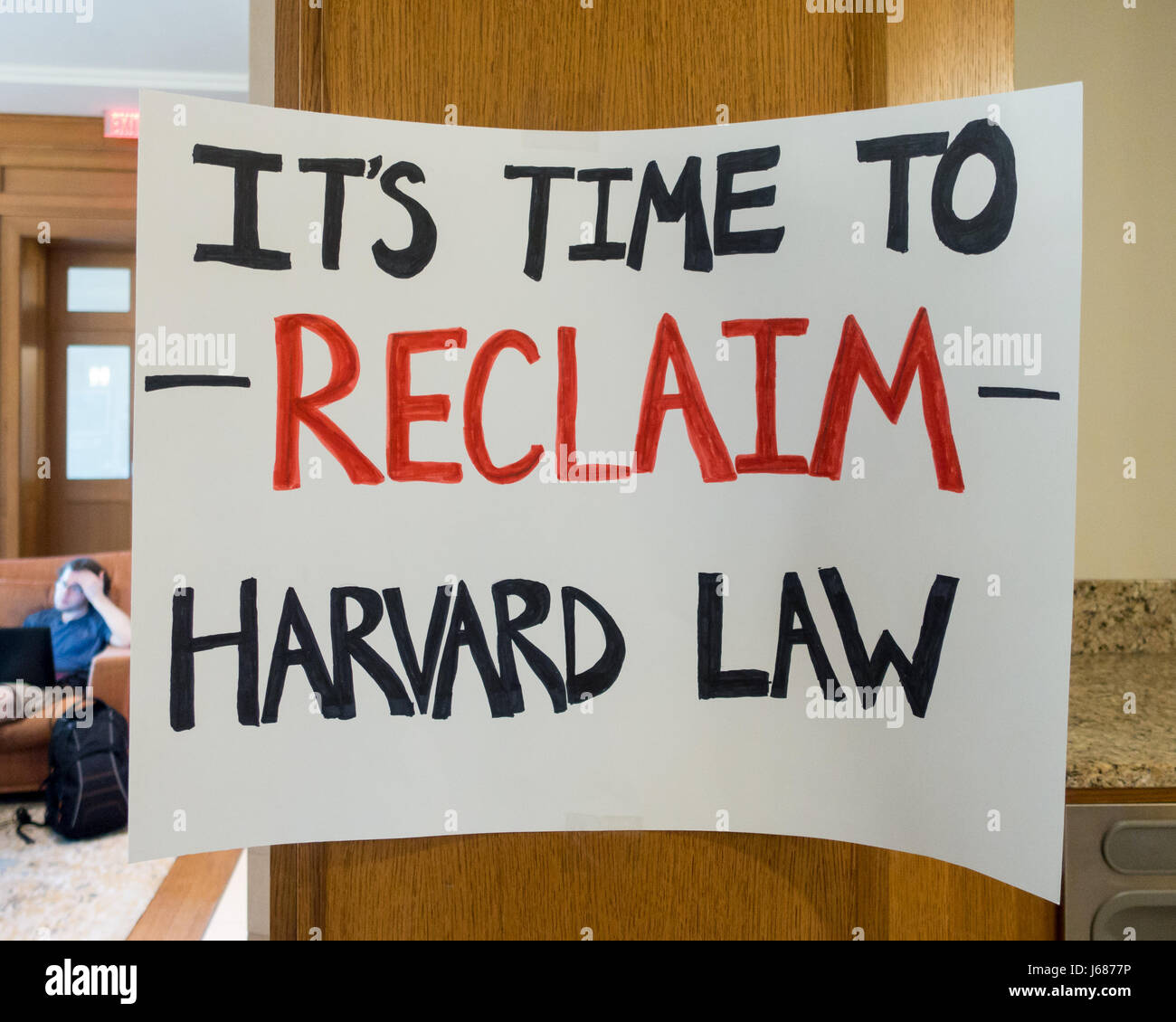 Harvard university sign hi-res stock photography and images - Alamy