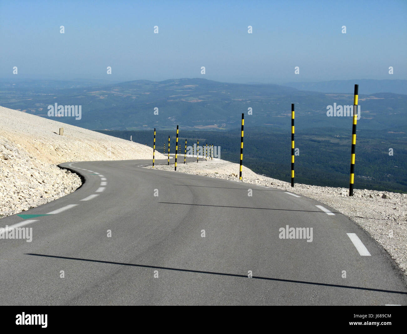 desert wasteland france Provence arid slim sligth lean gaunt thin mount ...