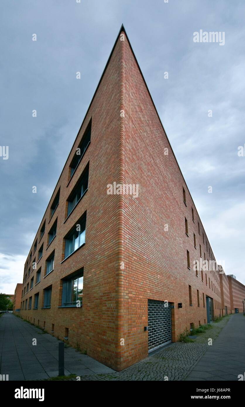 Right Triangle Building