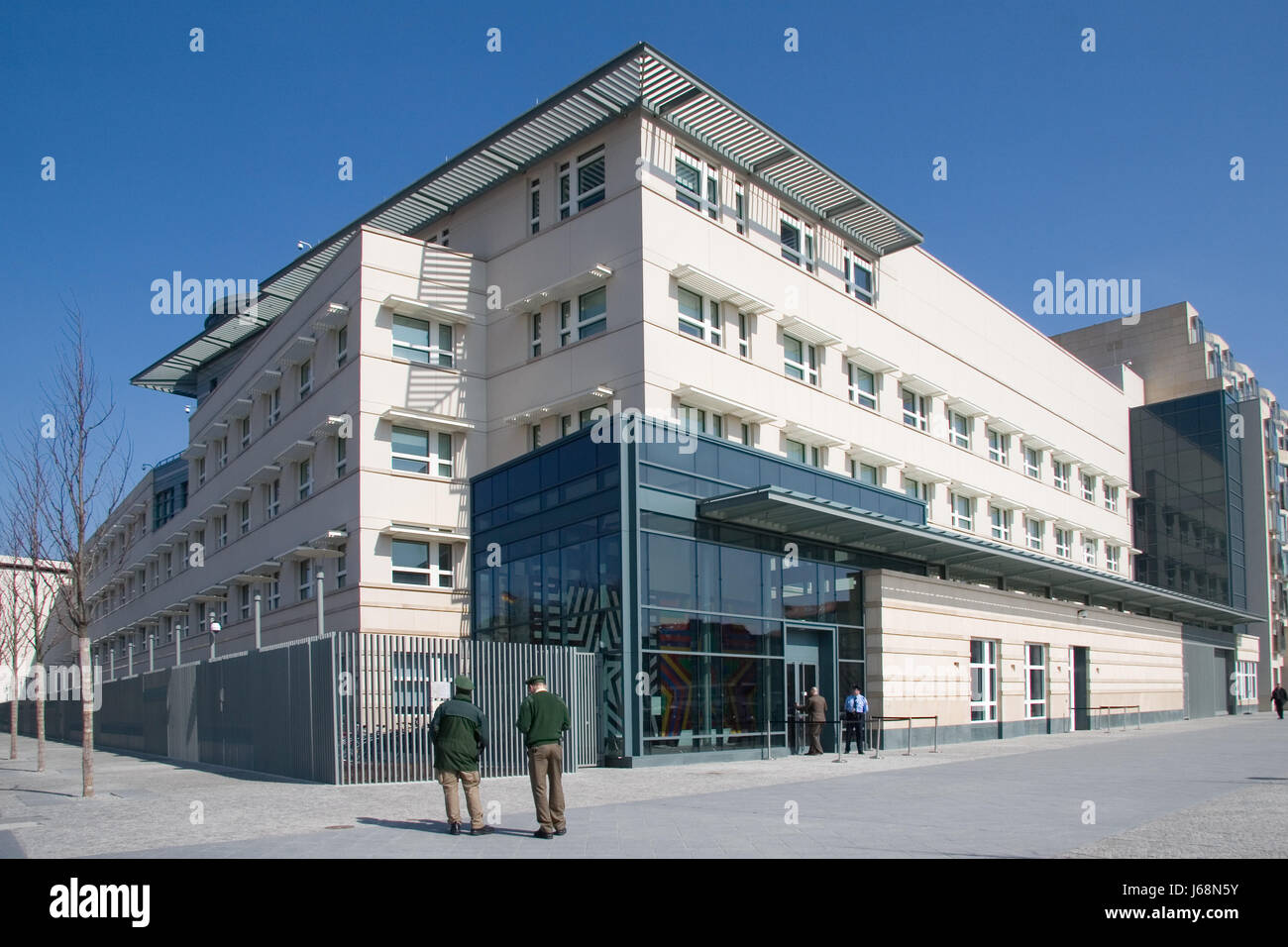 Embassy berlin hi-res stock photography and images - Alamy