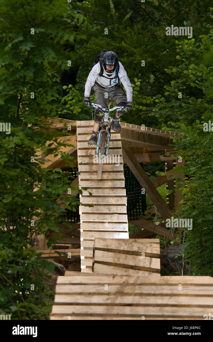 Race track bridge hi-res stock photography and images - Alamy