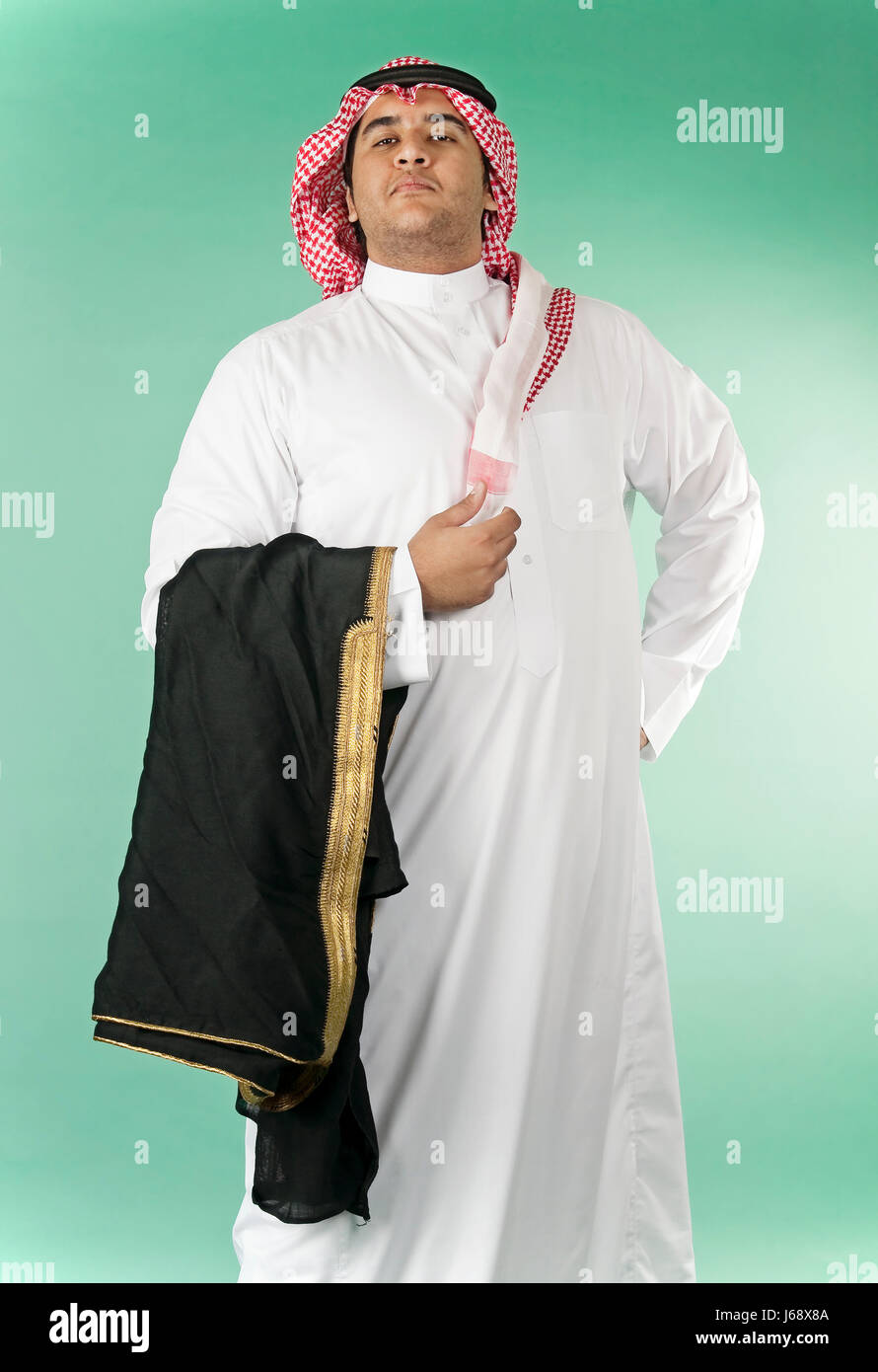 Saudi sheik hi-res stock photography and images - Alamy