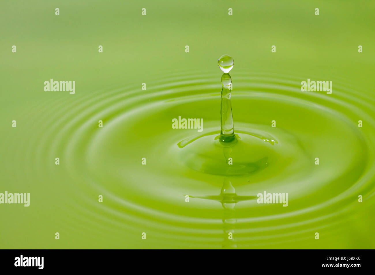 liquid drop wave wet droplet splash fluid water drip drops seeping ...