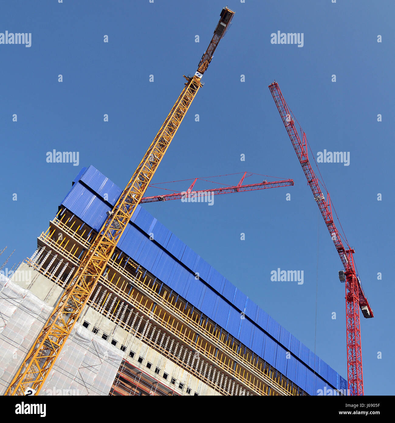 elbphilharmonie construction site Stock Photo - Alamy