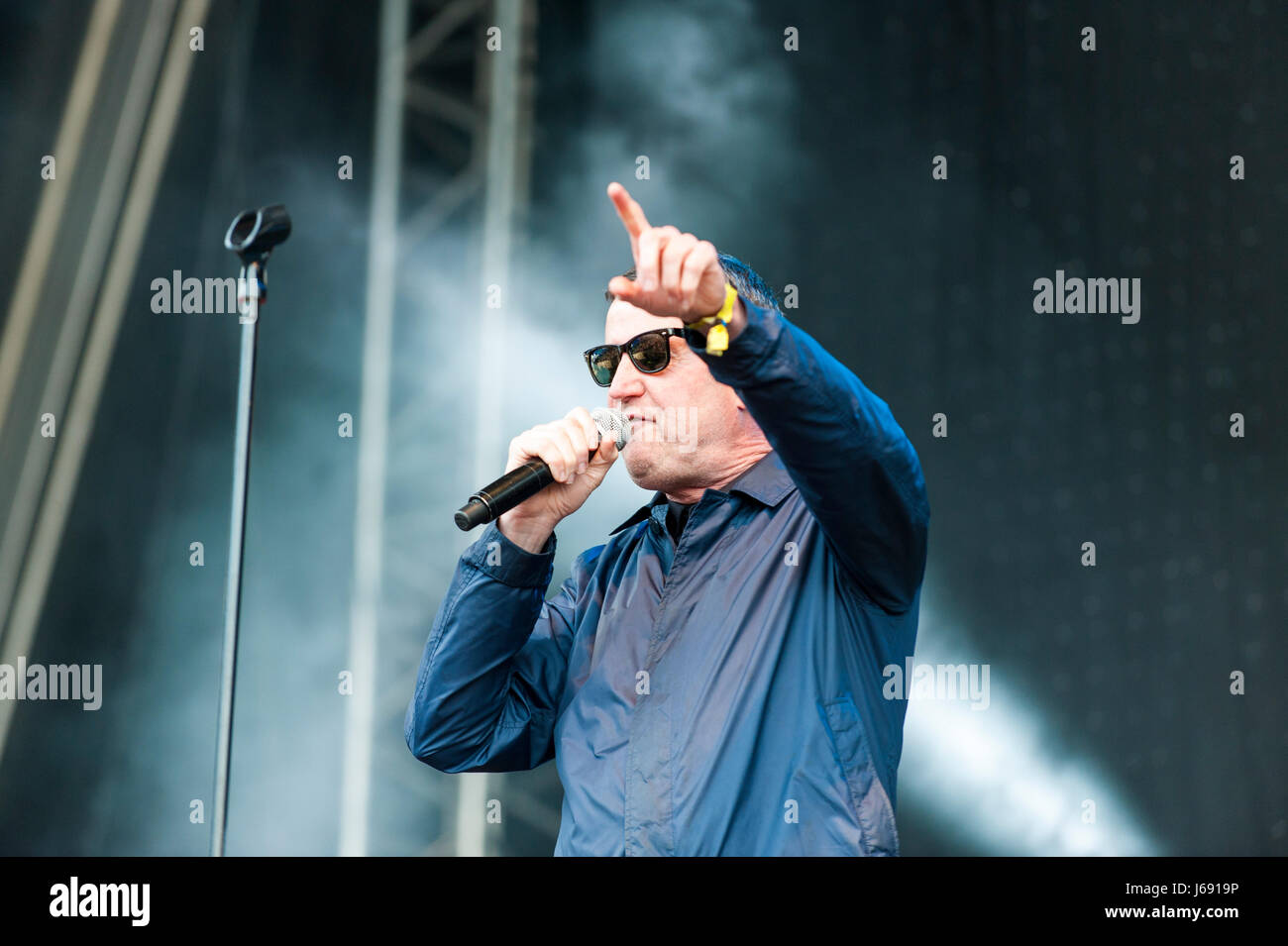 Wirral, UK. 19th May 2017. Liverpool band, The Farm, with lead singer ...