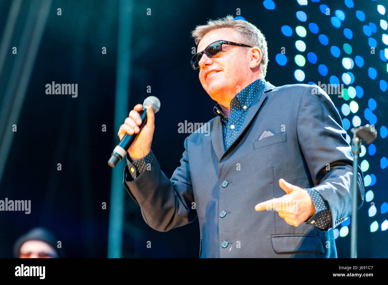 Madness band hi-res stock photography and images - Alamy