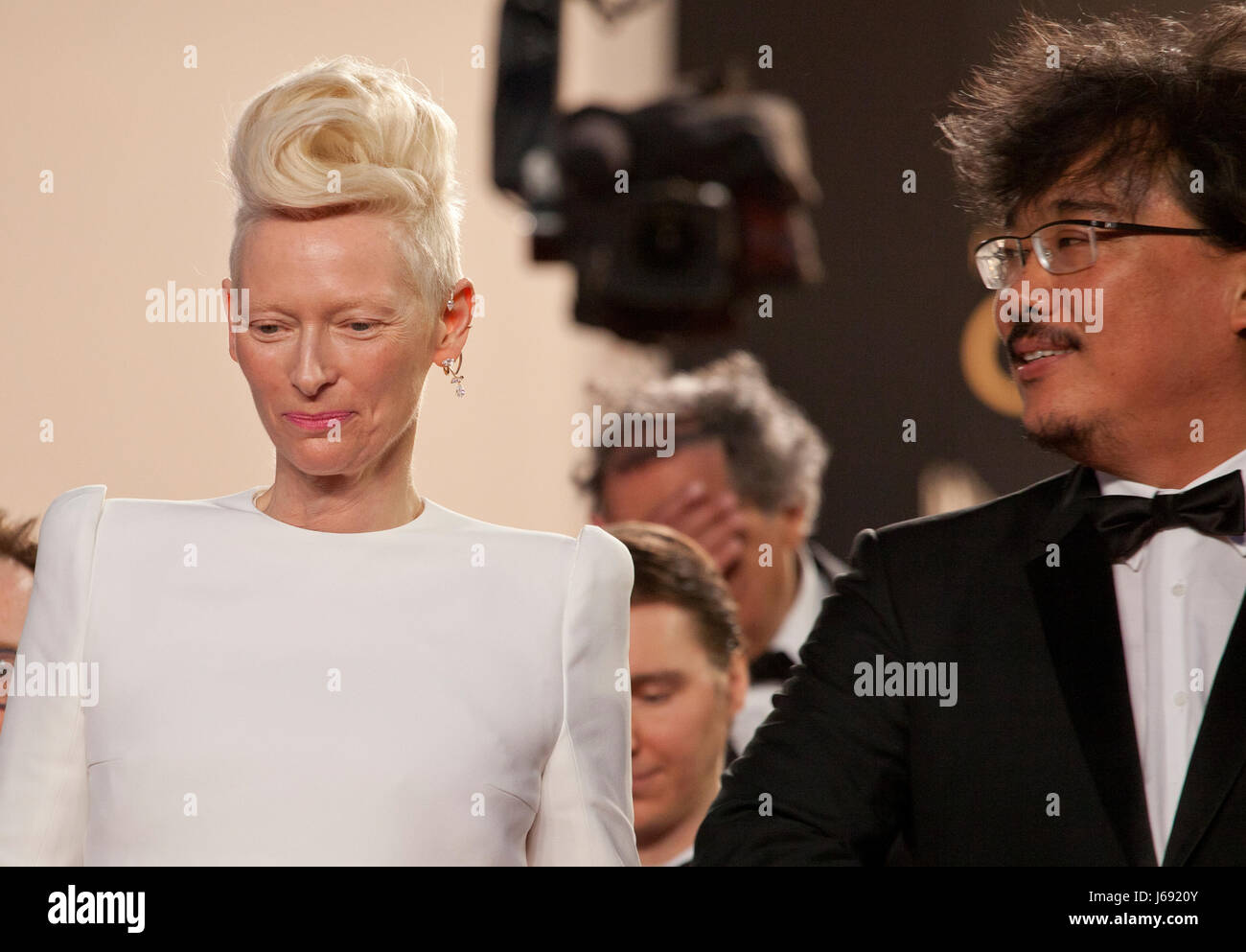 Cannes, France. 19th May, 2017. Tilda Swinton and Bong Joon Ho at the ...