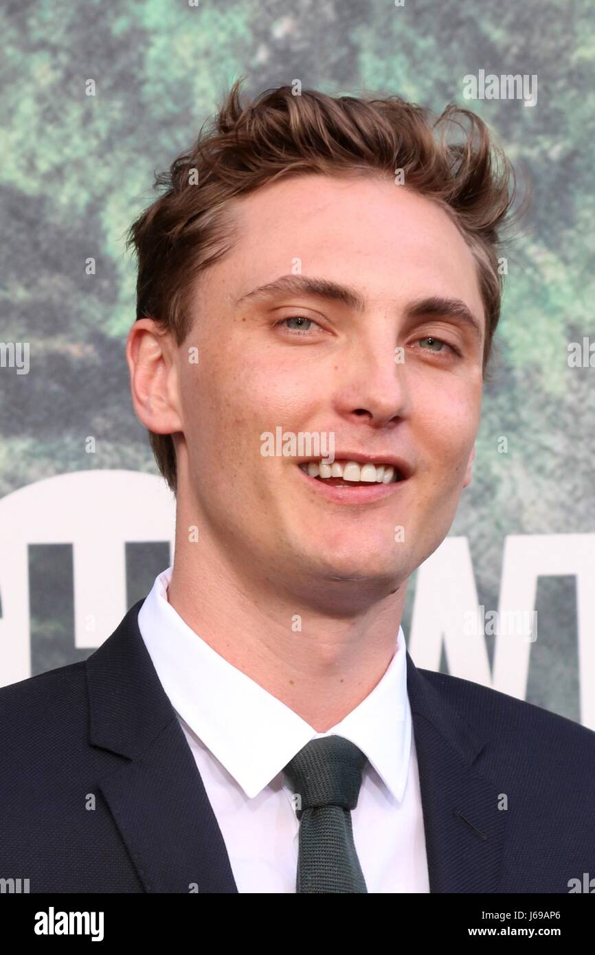 Los Angeles, CA, USA. 19th May, 2017. Eamon Farren at arrivals for TWIN ...