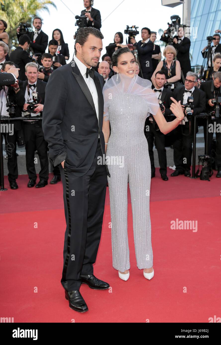 Oliver ripley sara sampaio model hi-res stock photography and images ...