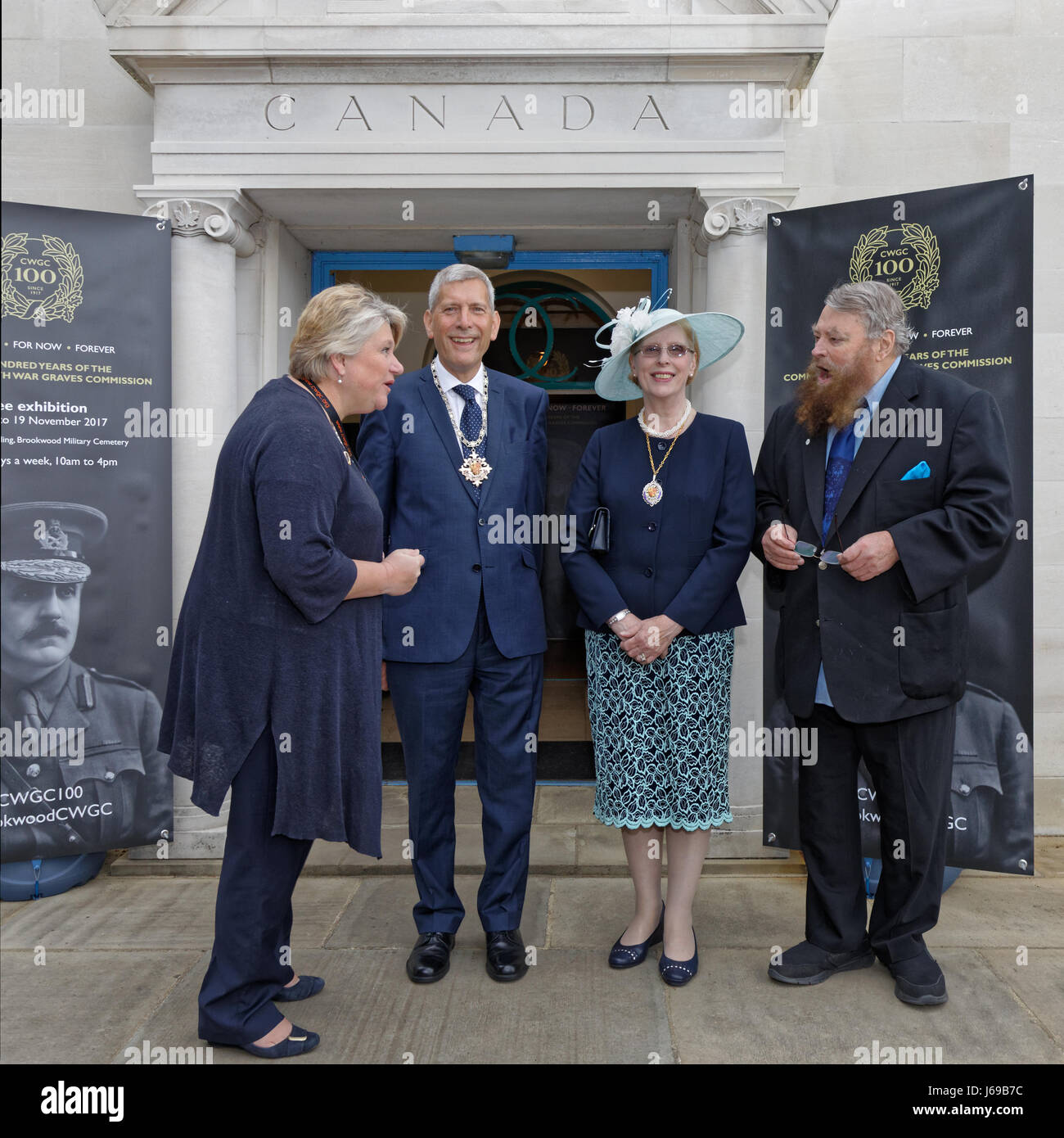 Brian may and wife hi-res stock photography and images - Alamy