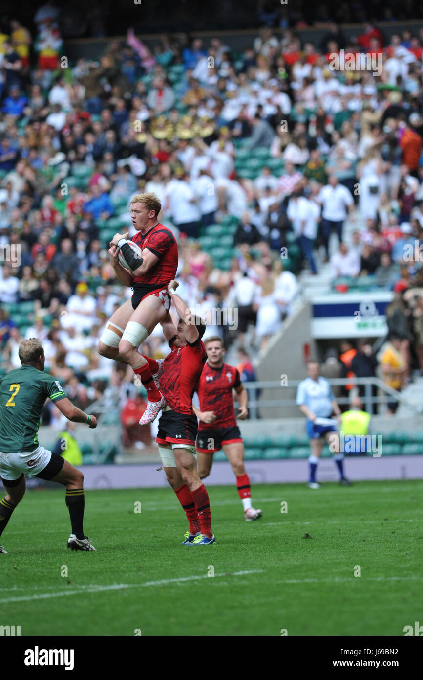 London, UK. 20th May, 2017. Sam Cross (WAL) being lifted up to catch ...