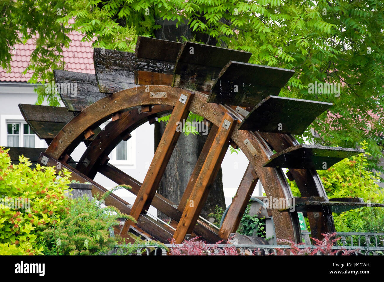 Moving waterwheel hi-res stock photography and images - Alamy