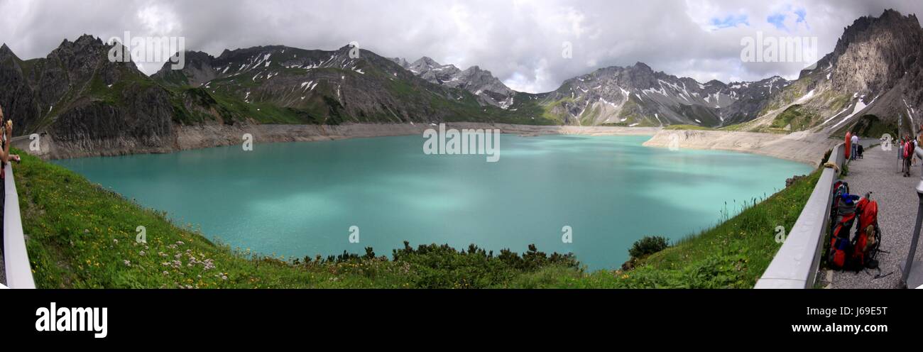 look glancing see view looking peeking looking at sight outlook ...