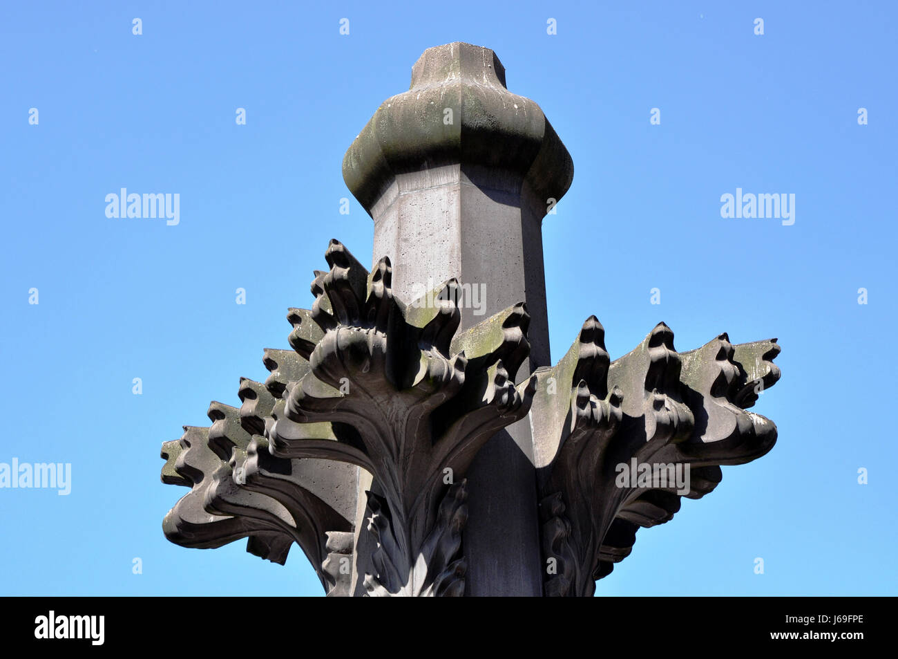 finial cologne cathedral Stock Photo - Alamy