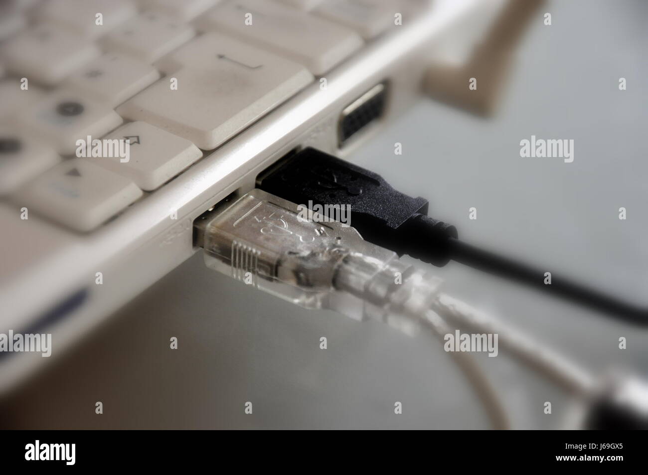 laptop notebook computers computer keyboard connection connectivity ...