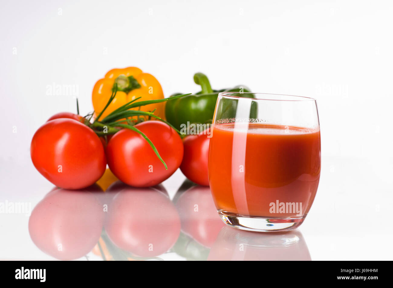 vegetable paprika peppers tomato chives chive glass chalice tumbler ...