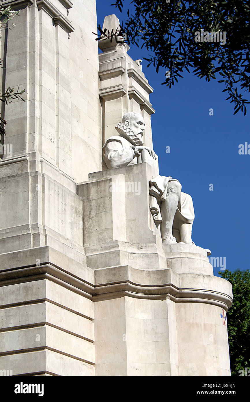 monument marble sculpture madrid blue monument tree statue sculpture ...