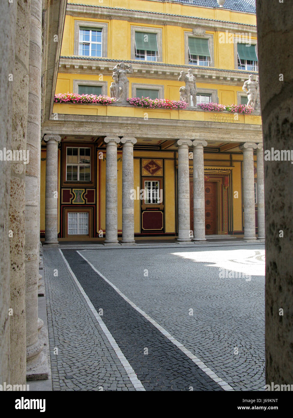 risk insurance munich style of construction architecture architectural ...