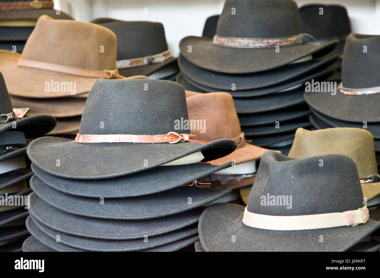 Hat shops hi-res stock photography and images - Alamy