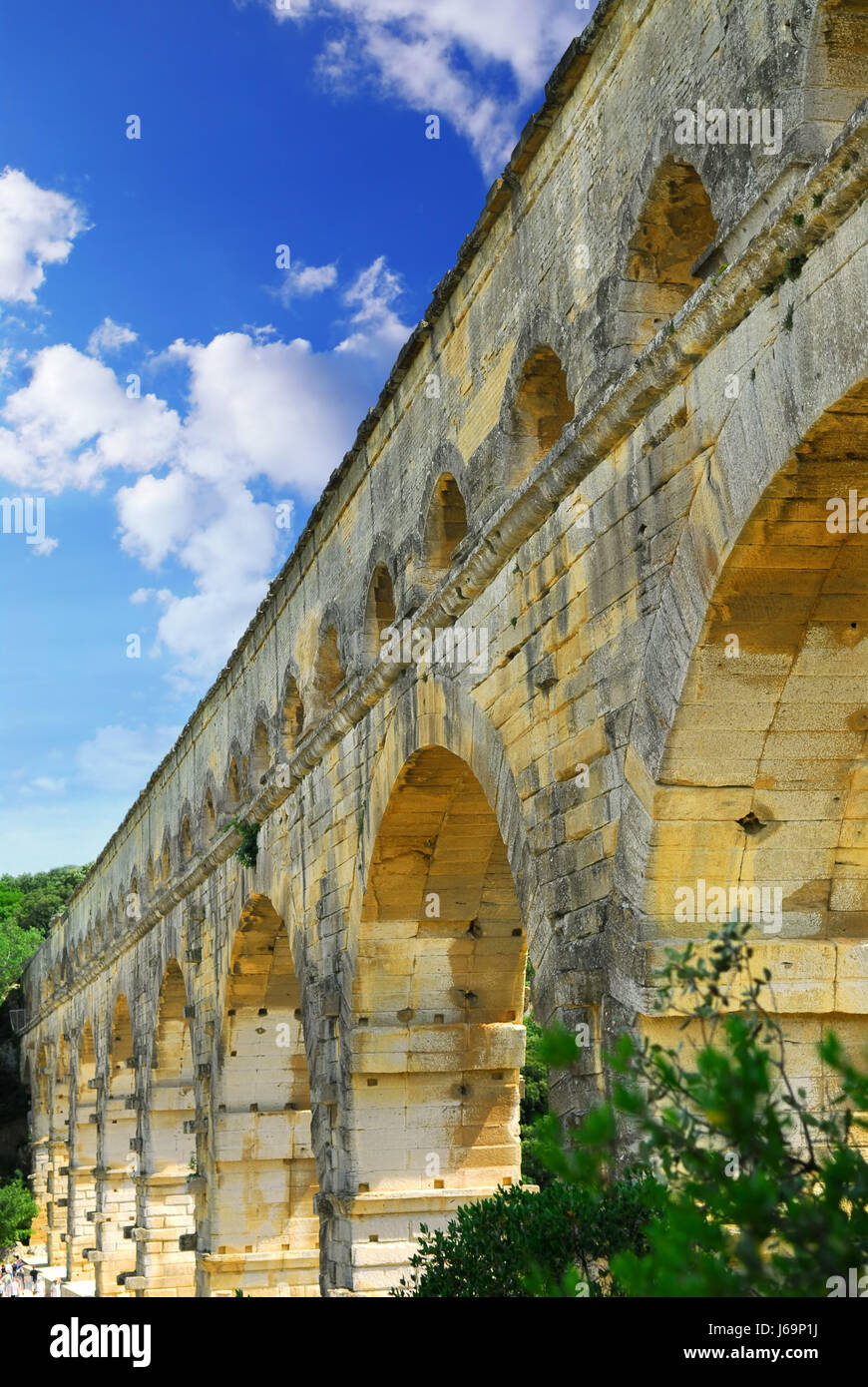 bridge roman aqueduct conduit landmark travel architectural monument ...