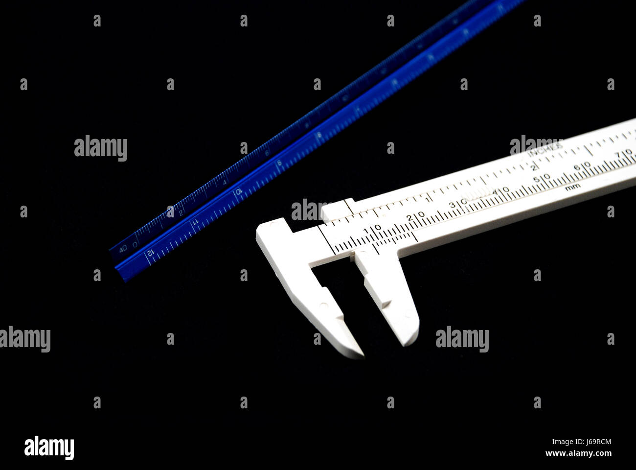 tool measurement tool tools craftsman tradesman handicraftsman industry ...