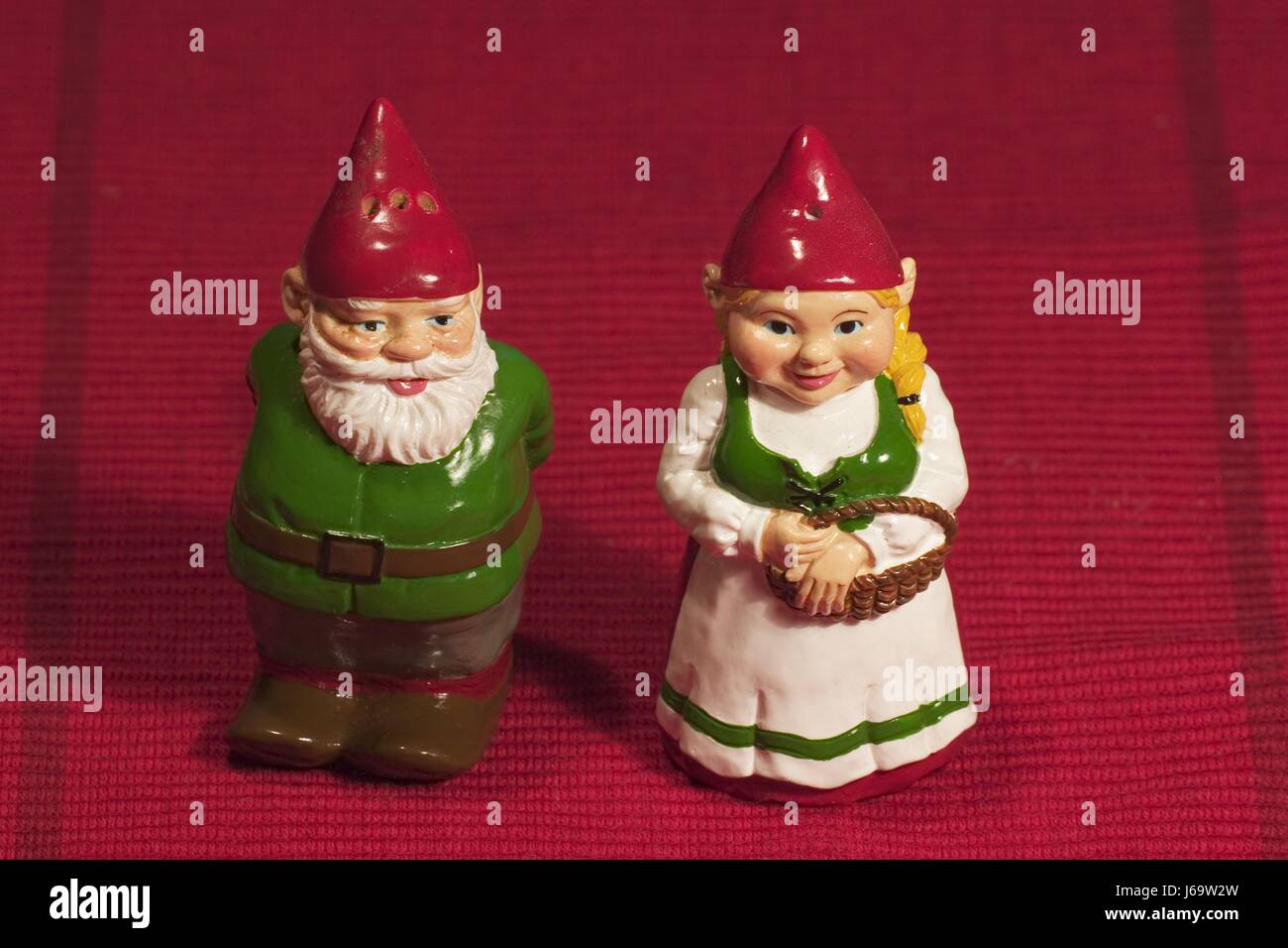 wood horizontal small tiny little short toy photography photo picture ...