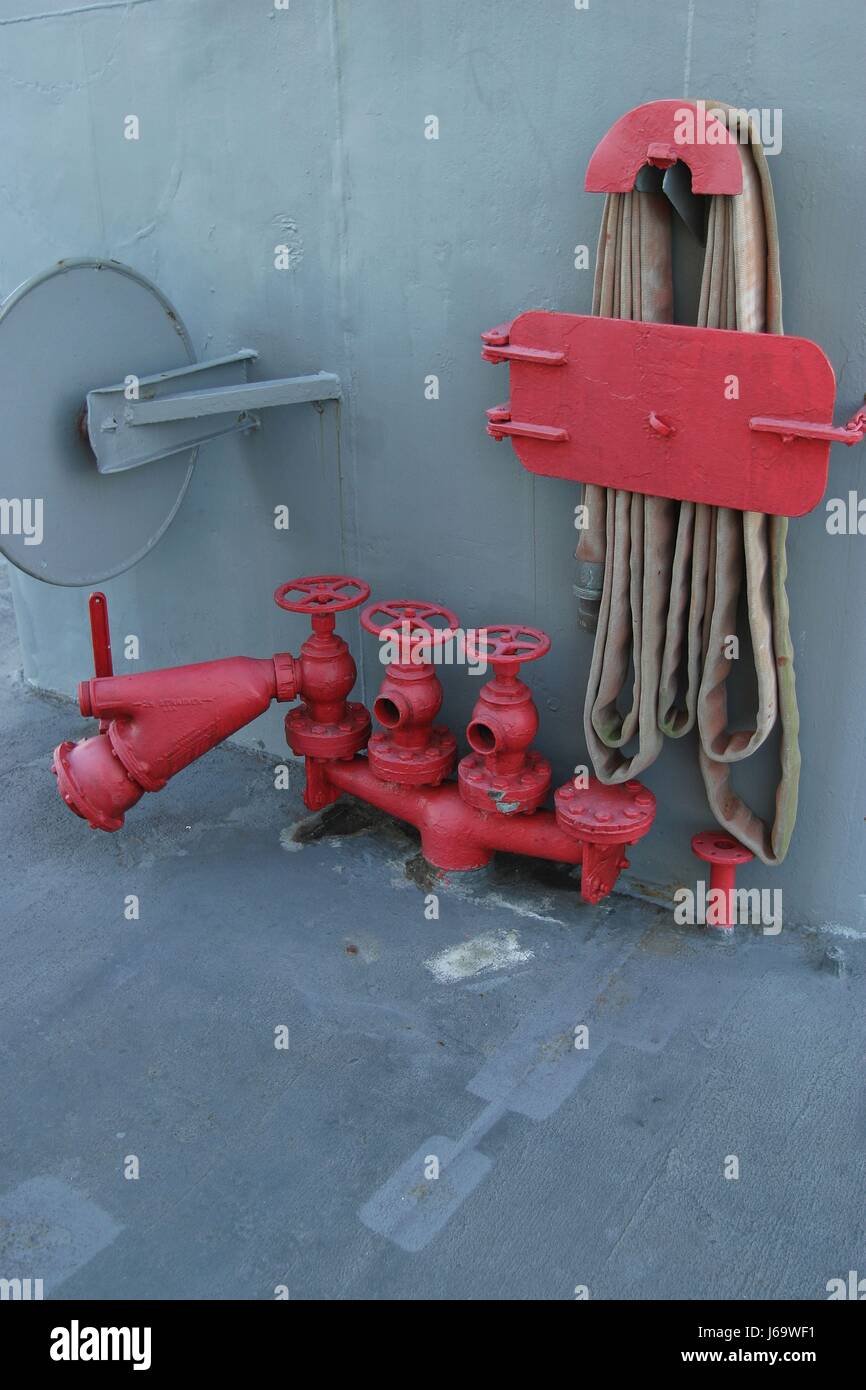 vessel metal shape protect protection hose nozzle metallic ship design ...