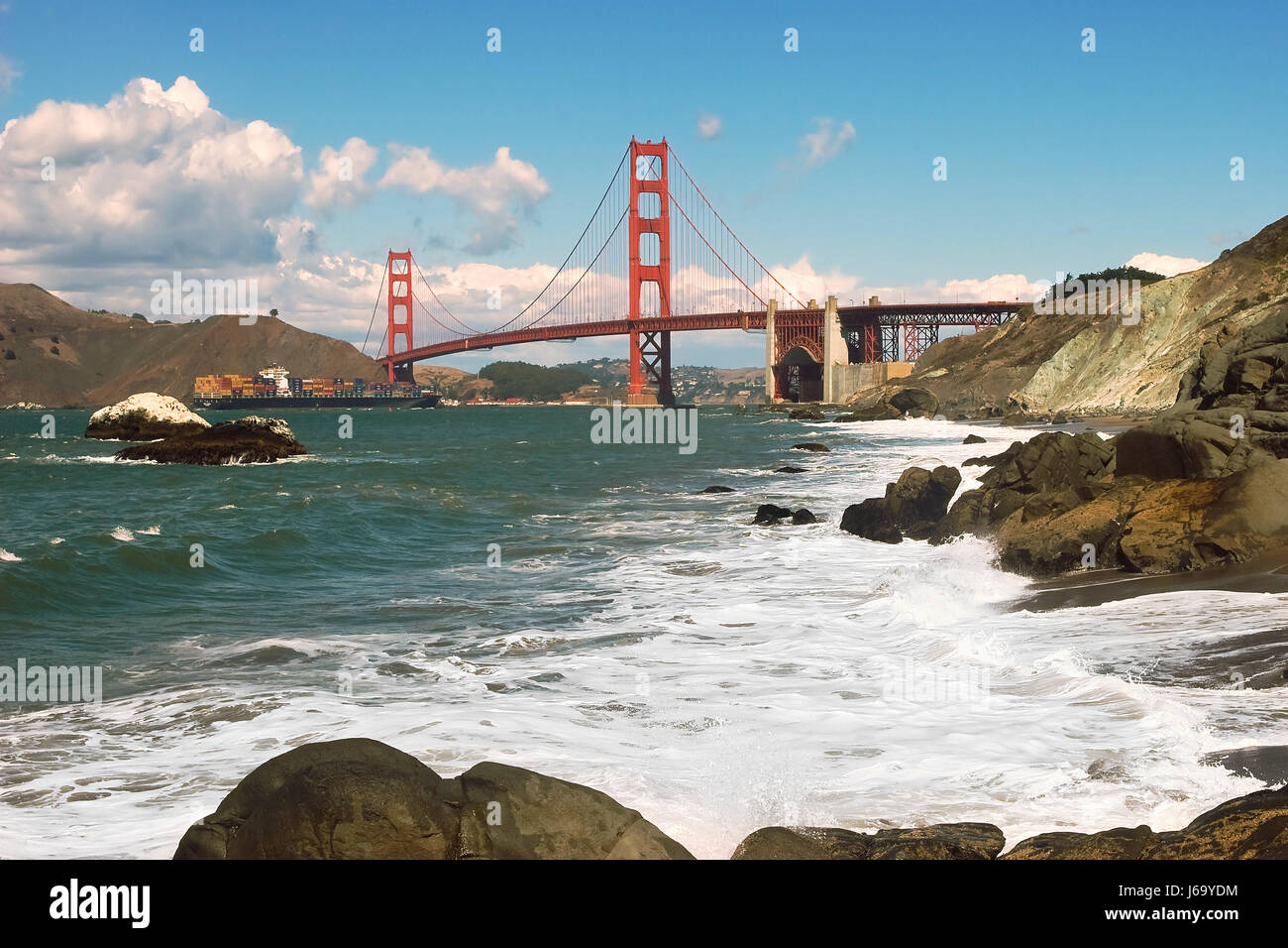 bridge goal passage gate archgway gantry usa golden style of ...