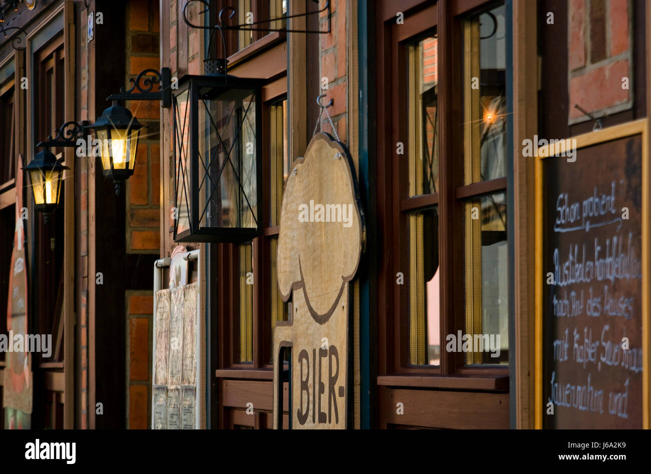 sign signal house building inn tavern pub publicity advertising ...