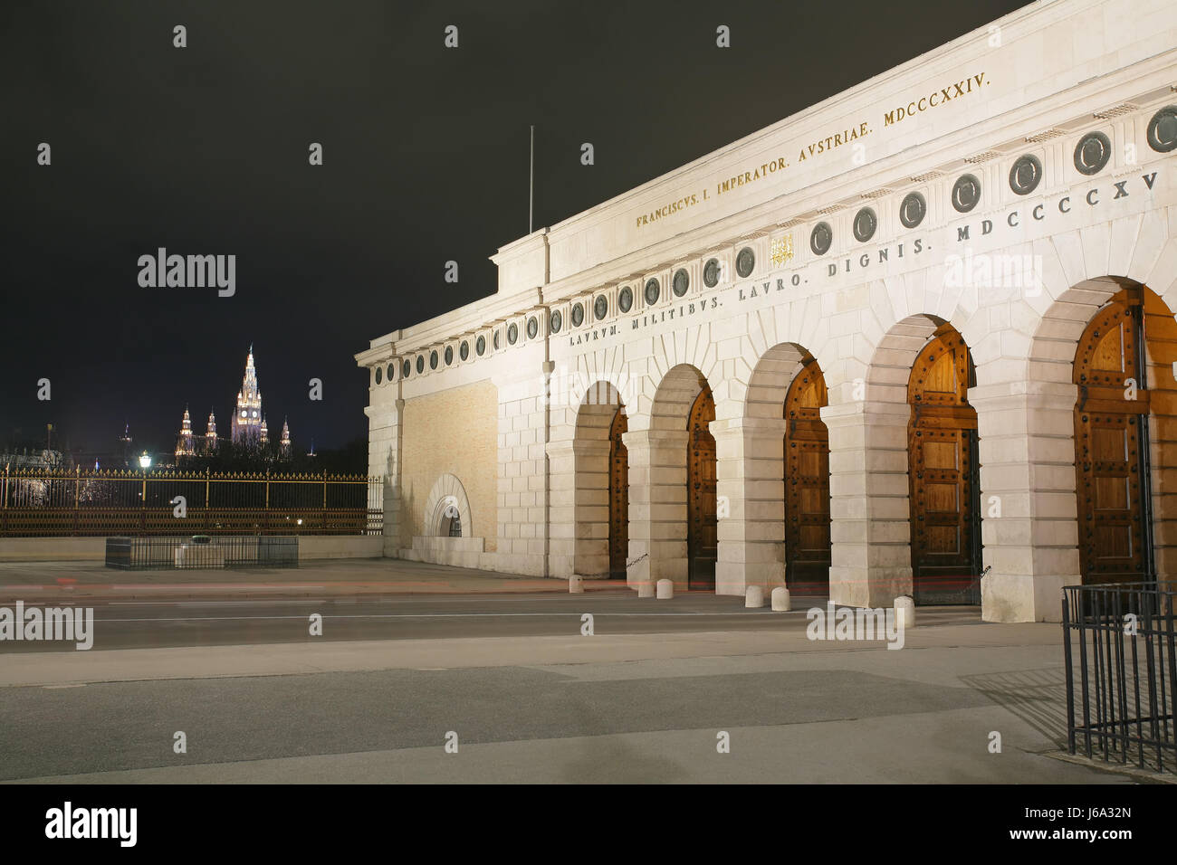 night nighttime vienna castle gate town hall twilight historical ...