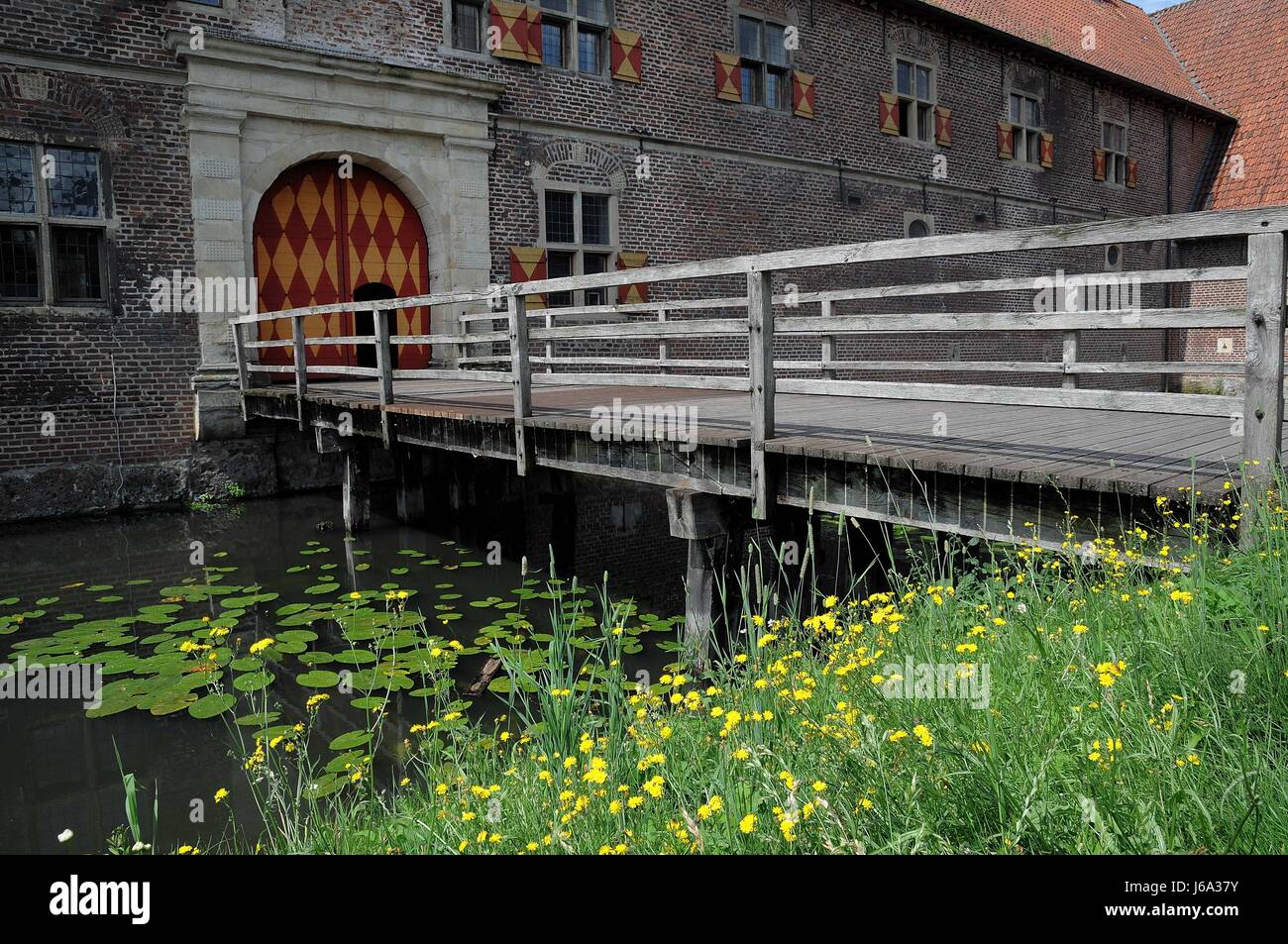 Trench bridge hi-res stock photography and images - Alamy