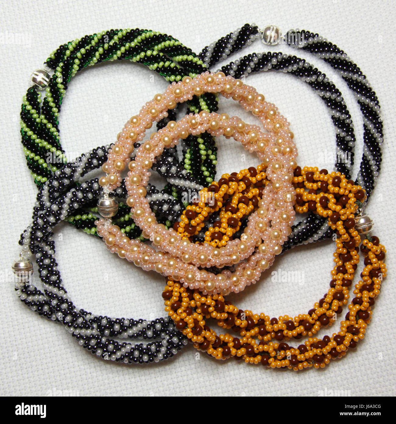 Pearl material hi-res stock photography and images - Alamy