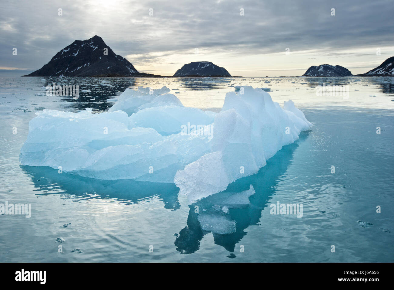 Svalbard (Spitsbergen), Norwegian archipelago in the Arctic Ocean Stock ...