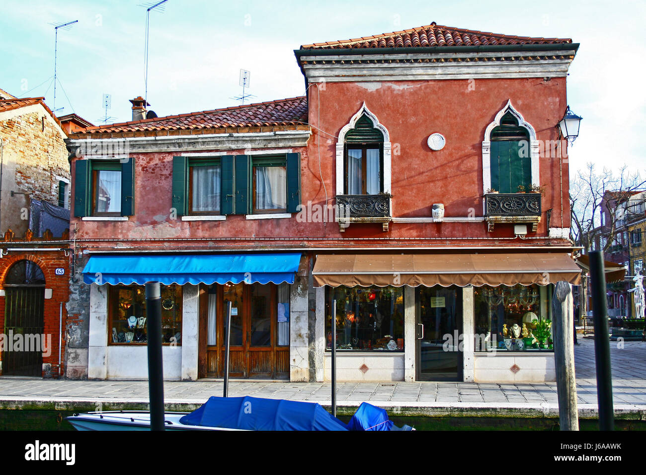 story culture window porthole dormer window pane antique channel ...