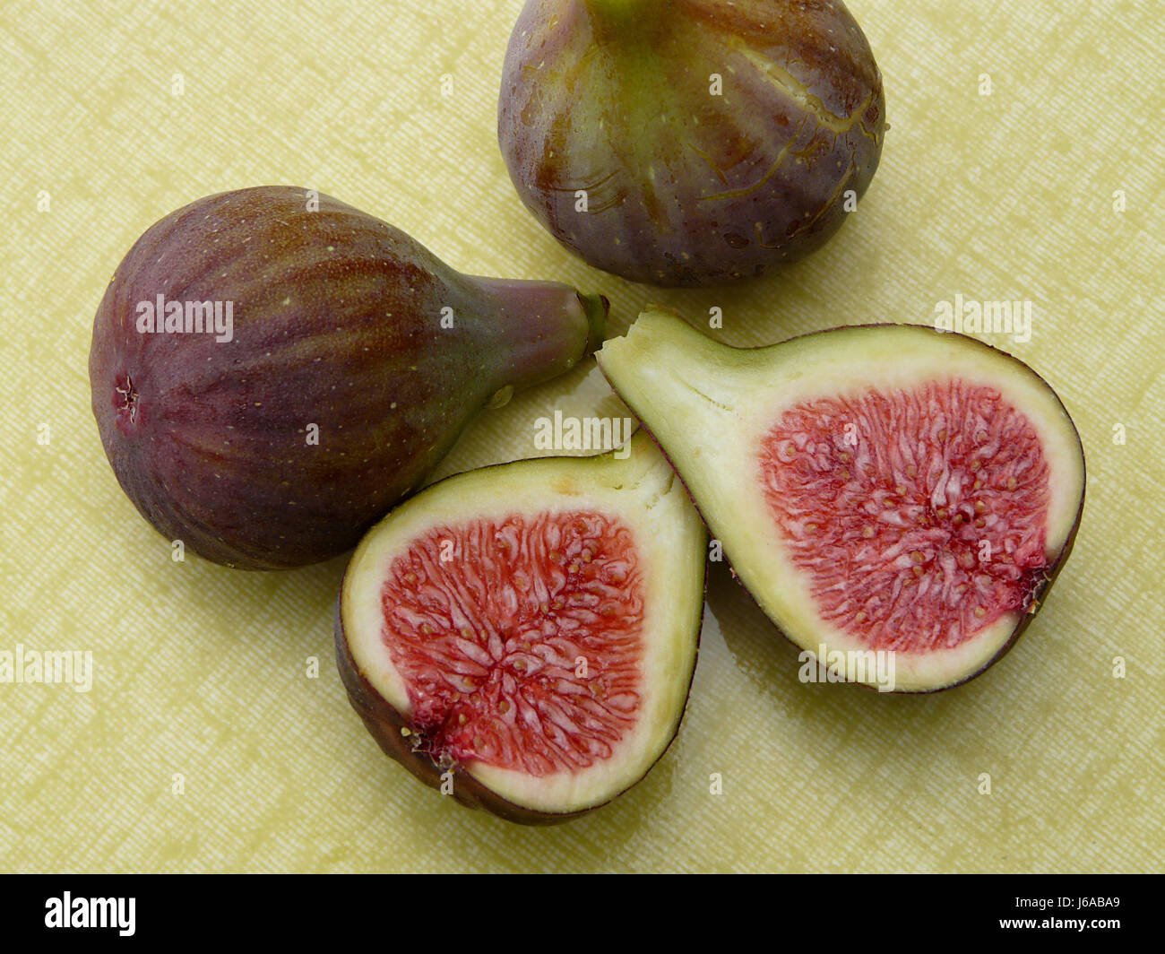 fruit fig tropical fruit fig leaf vitamins vitamines green brown ...