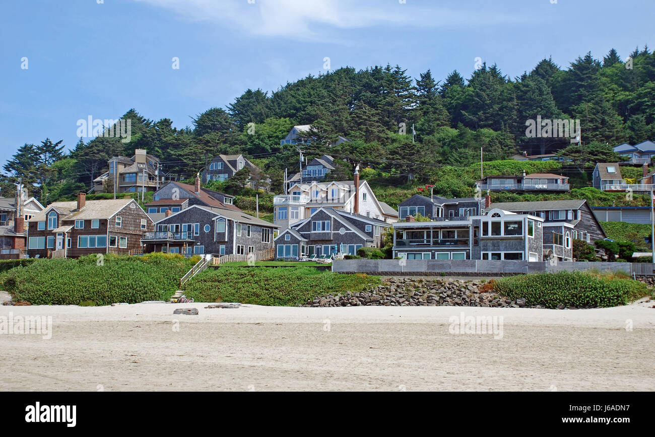 house building home dwelling house residential building beach seaside ...