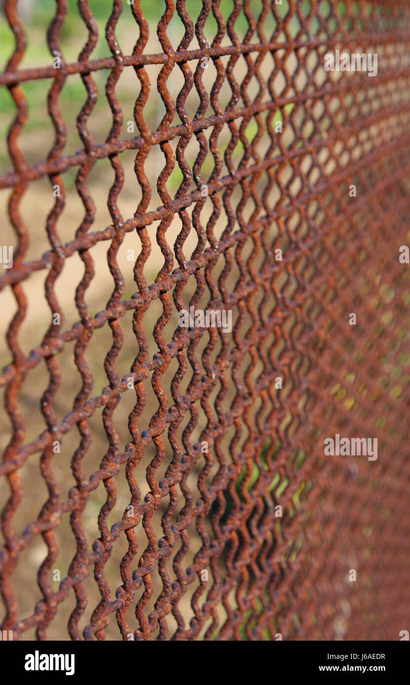 Steel netting hi-res stock photography and images - Alamy
