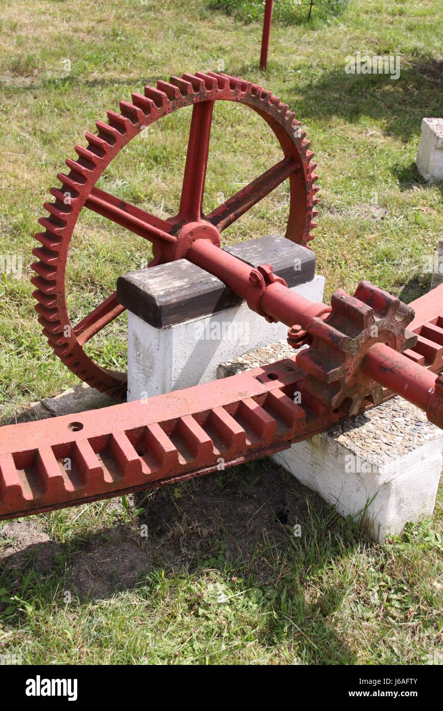 Gears wheels and rods hi-res stock photography and images - Alamy
