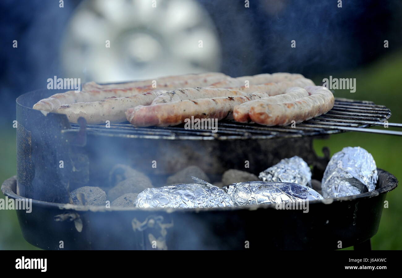 grill barbecue barbeque sausage smoke smoking smokes fume food aliment ...