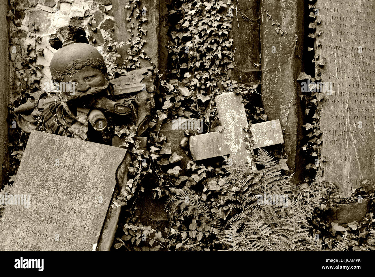 death die cemetery mourning sorrow expiration tombstones monochrome old ...