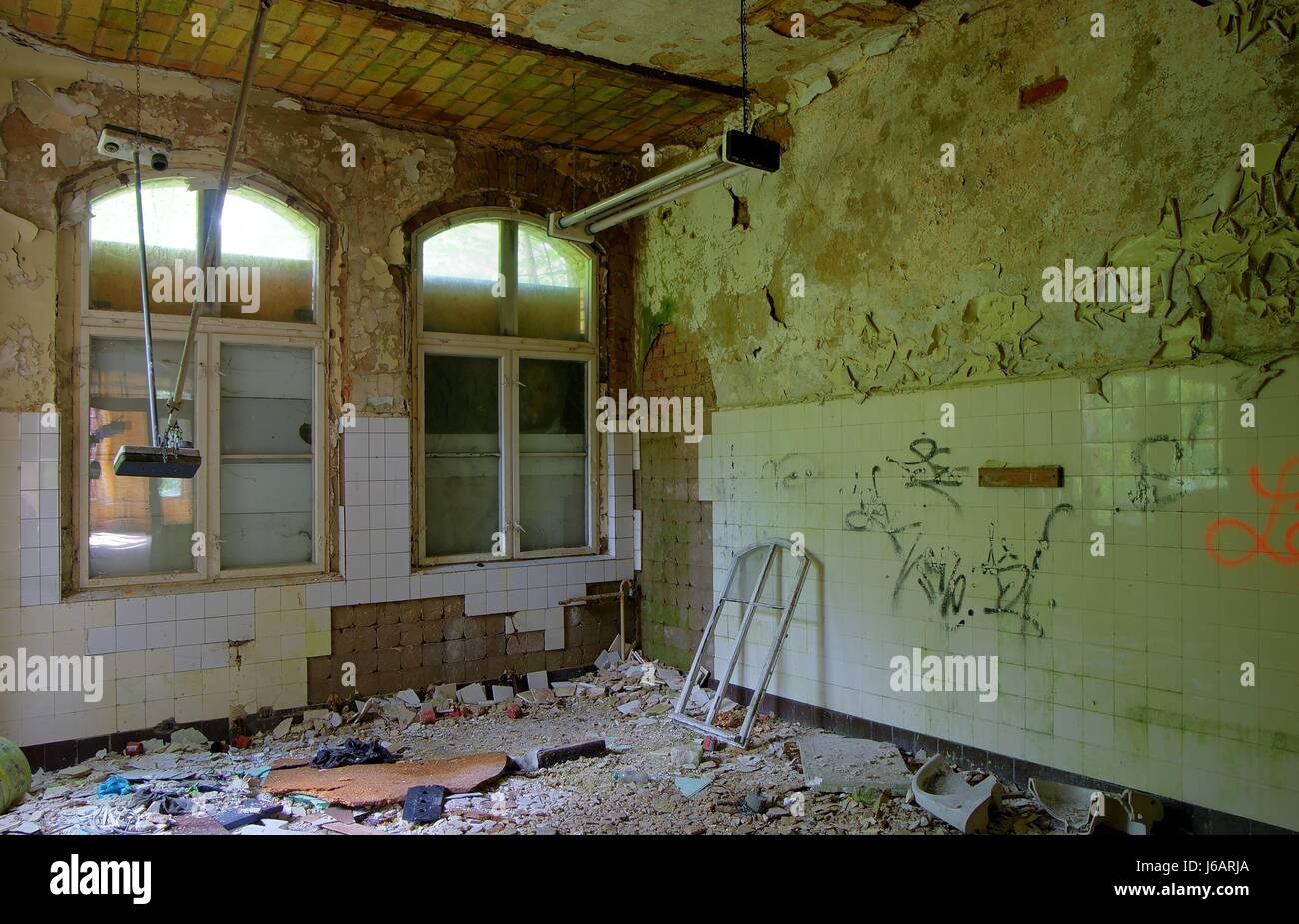 Boarded off hi-res stock photography and images - Alamy