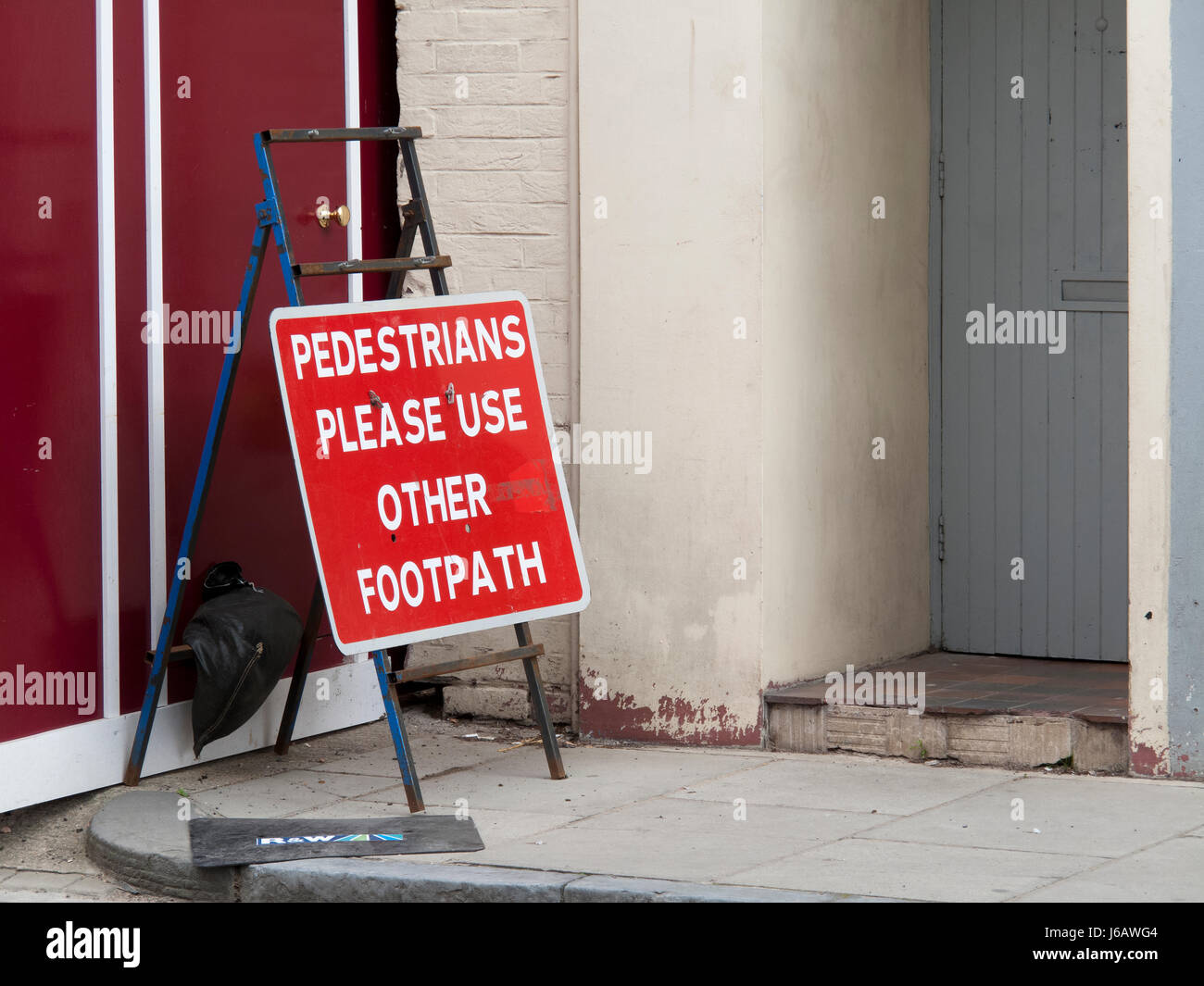 Blocked path building site hi-res stock photography and images - Alamy