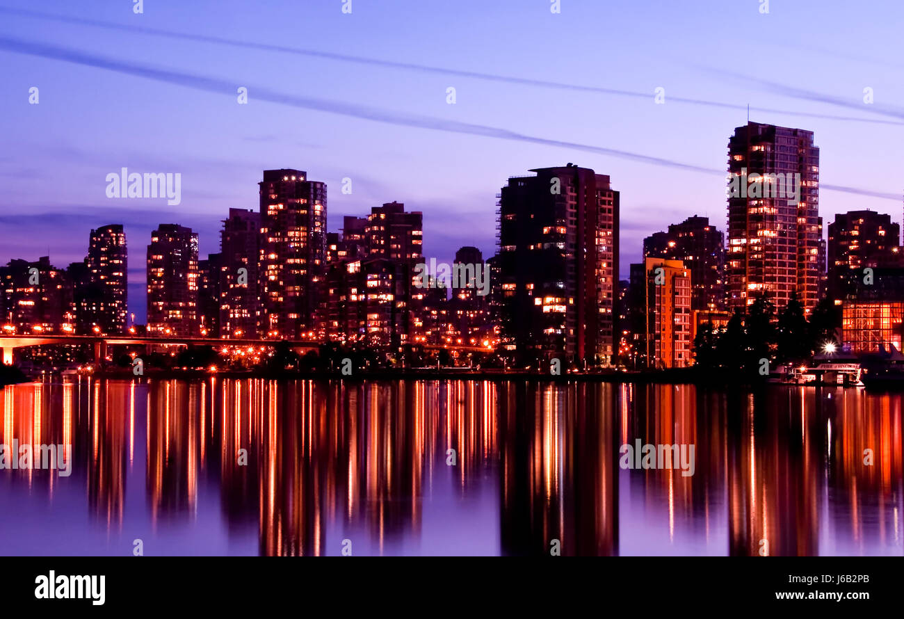 night nighttime lights evening canada skyline dusk tower office ...