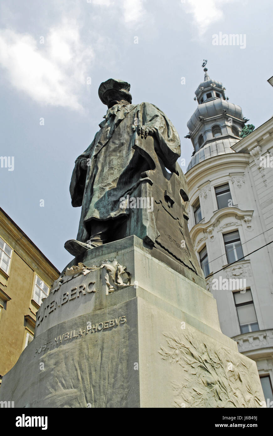 monument vienna house building tower monument statue vienna austrians ...