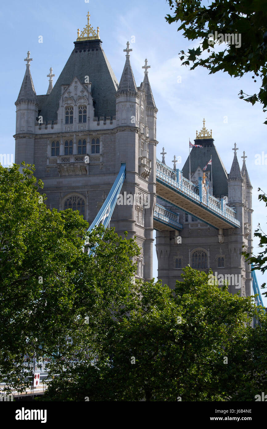 tower buildings bridge london england style of construction ...