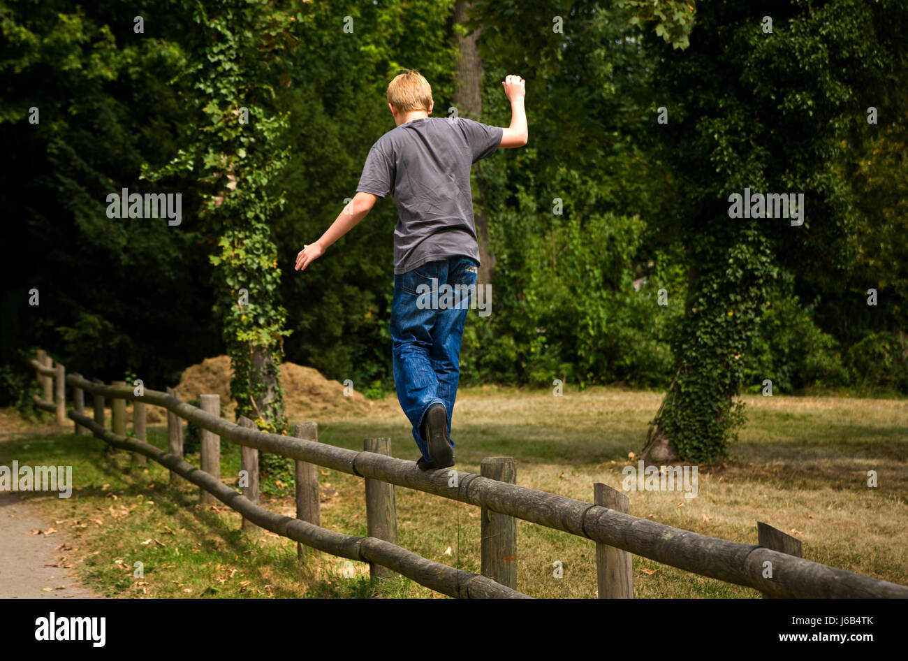 Equilibrium fence hi-res stock photography and images - Alamy